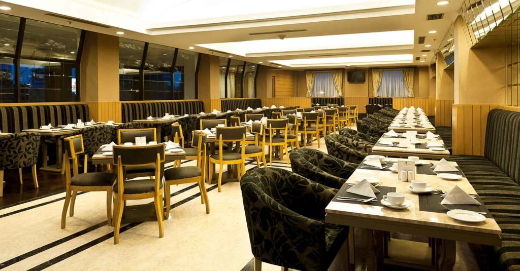 Dining - Royal Kuningan Hotel